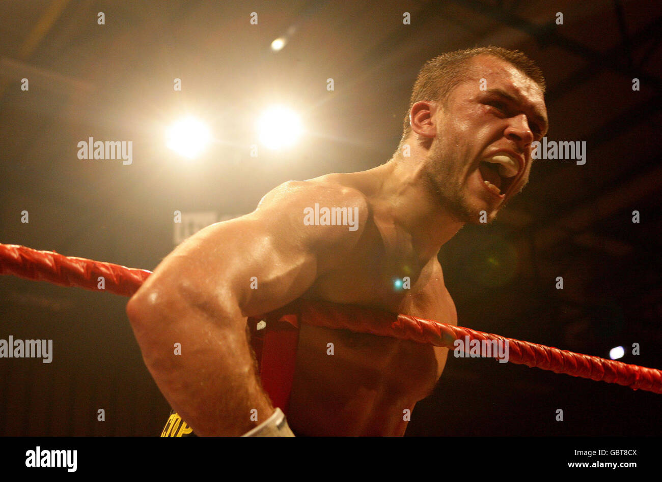 Boxing british lightweight title john murray scott lawton robin park hi ...