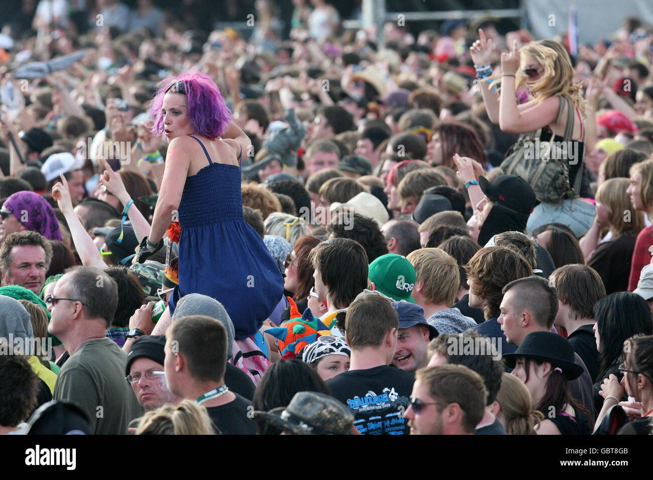 Crowd at download festival 2009 at donnington park hi-res stock ...