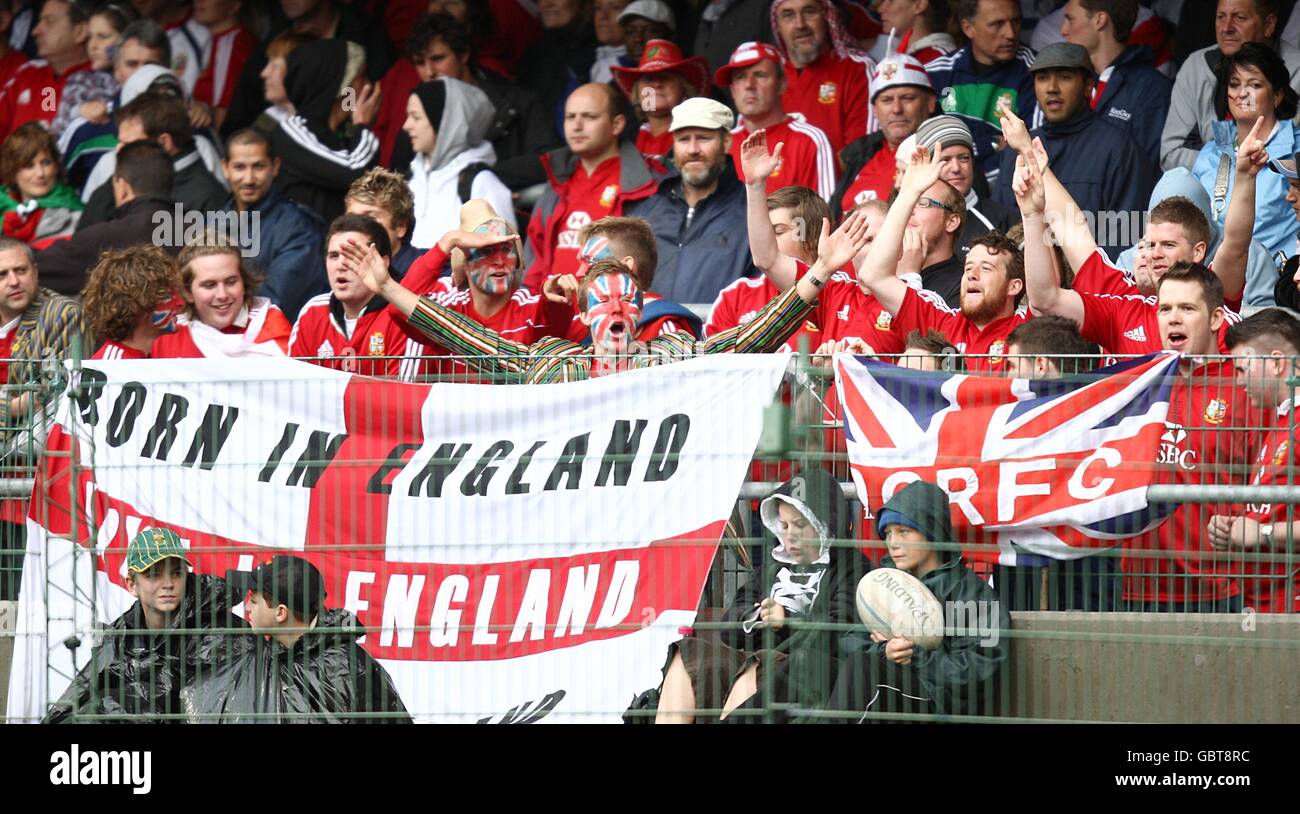 Lions tour rugby fans hi-res stock photography and images - Alamy