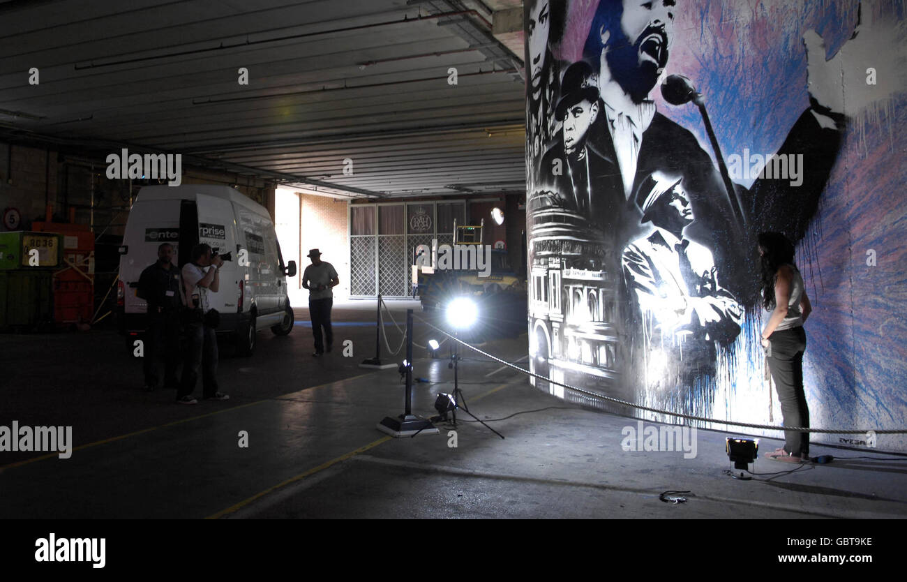 General view the loading bay royal albert hall in london hi-res stock ...