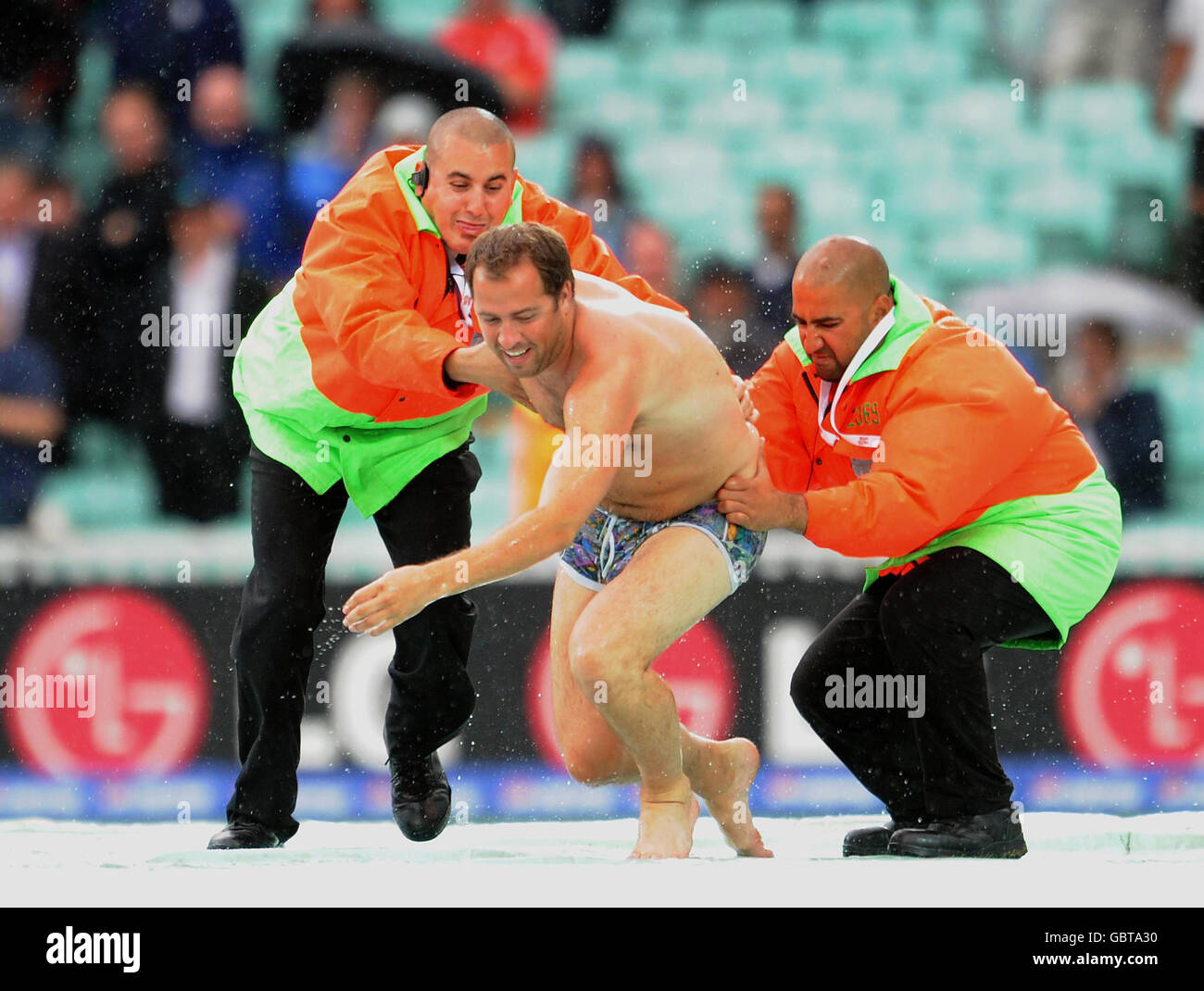 Cricket england hli streaker invades hi-res stock photography and ...