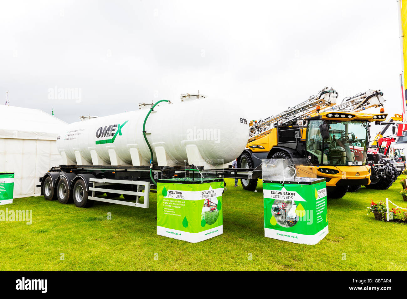 Suspension fertiliser fertilizer sprayer spreader tank farm machinery ...