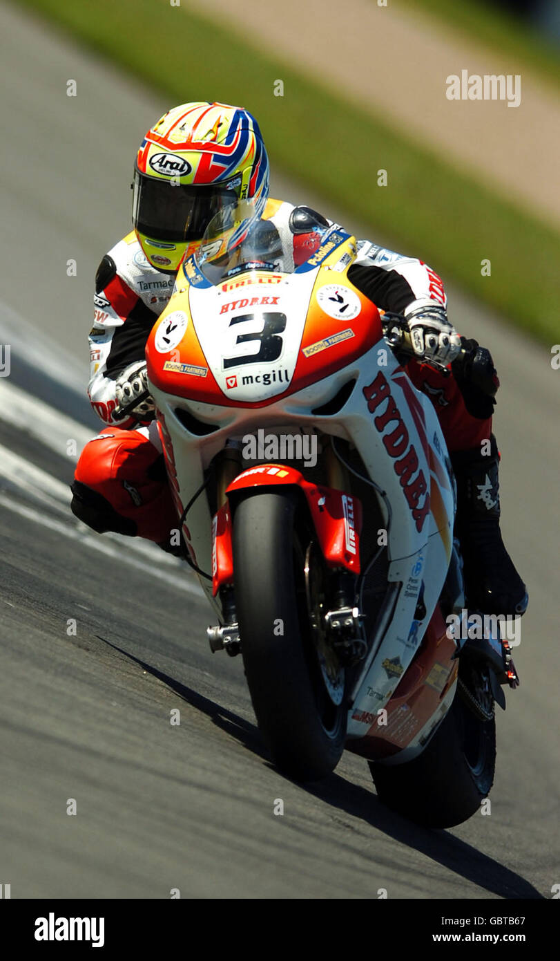 Moto - ViSK British Superbike Championship - Practice - Donington Park ...