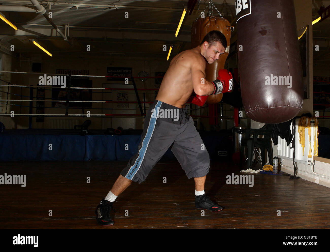 John murray work out hi-res stock photography and images - Alamy