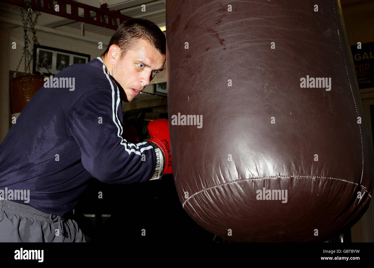 Boxing - Joe Murray Work Out - Gallaghers Gym. John Murray during a ...