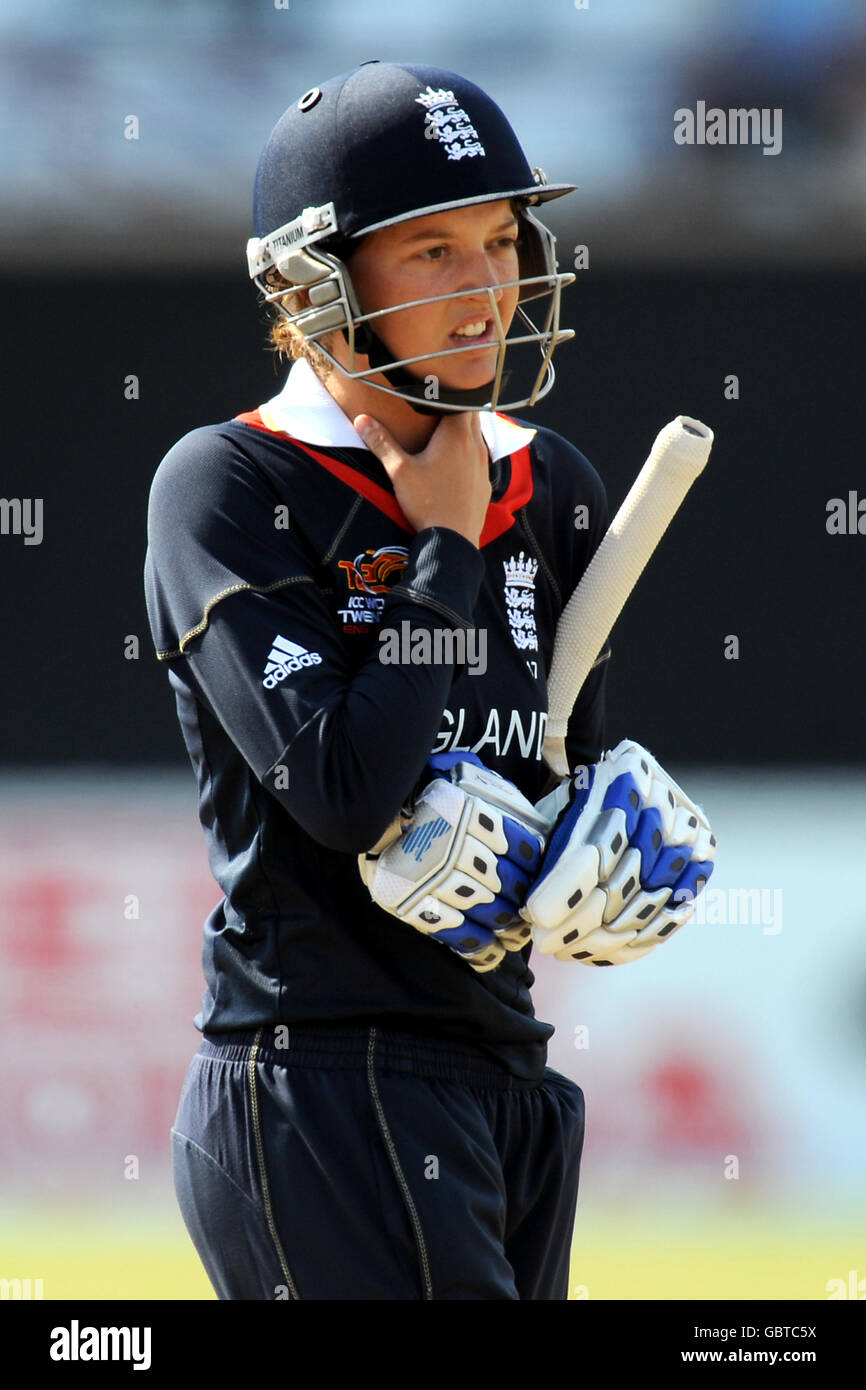 Sarah taylor cricket hi-res stock photography and images - Alamy