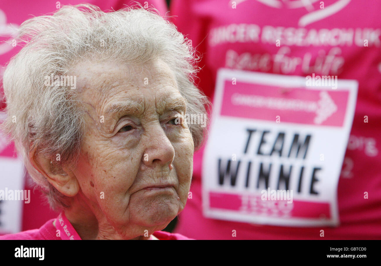 Centenarian women hi-res stock photography and images - Alamy