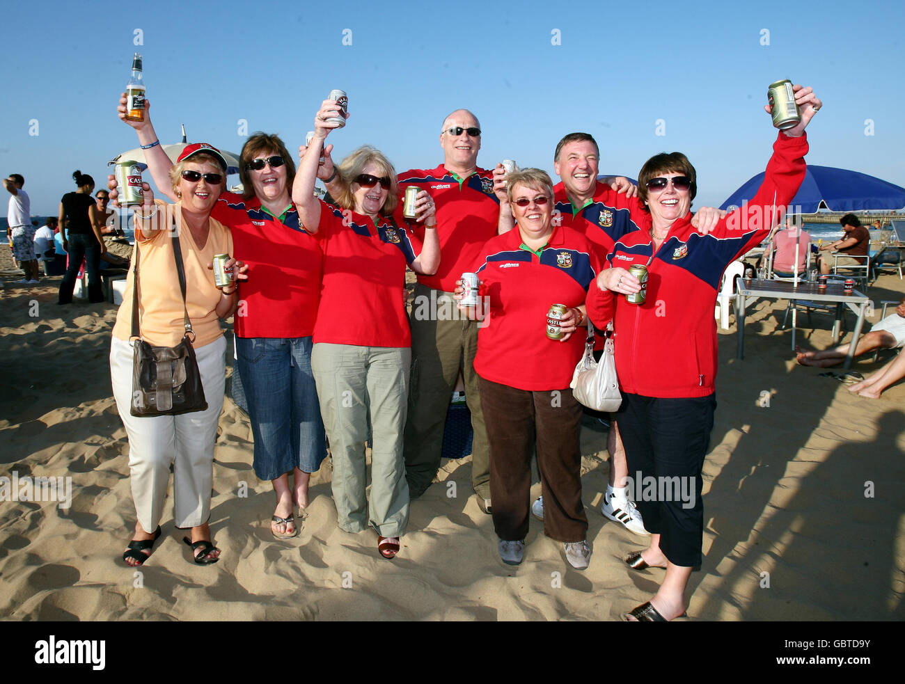 Rugby Union - Lions Fans on Durban Beach Stock Photo - Alamy