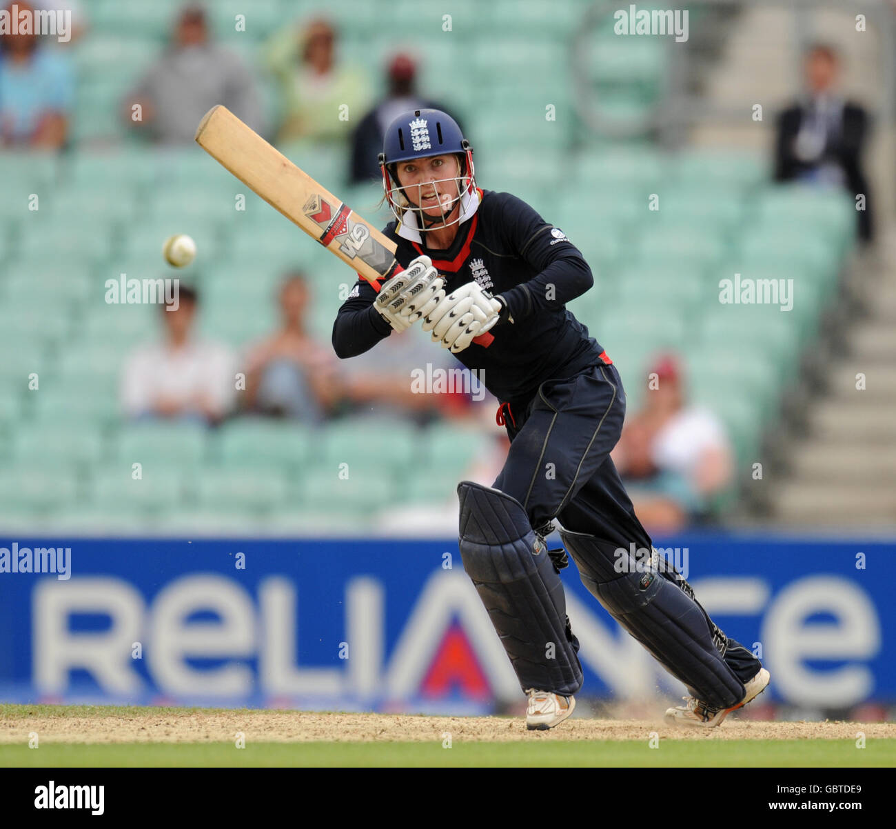 Beth morgan cricket hi-res stock photography and images - Alamy
