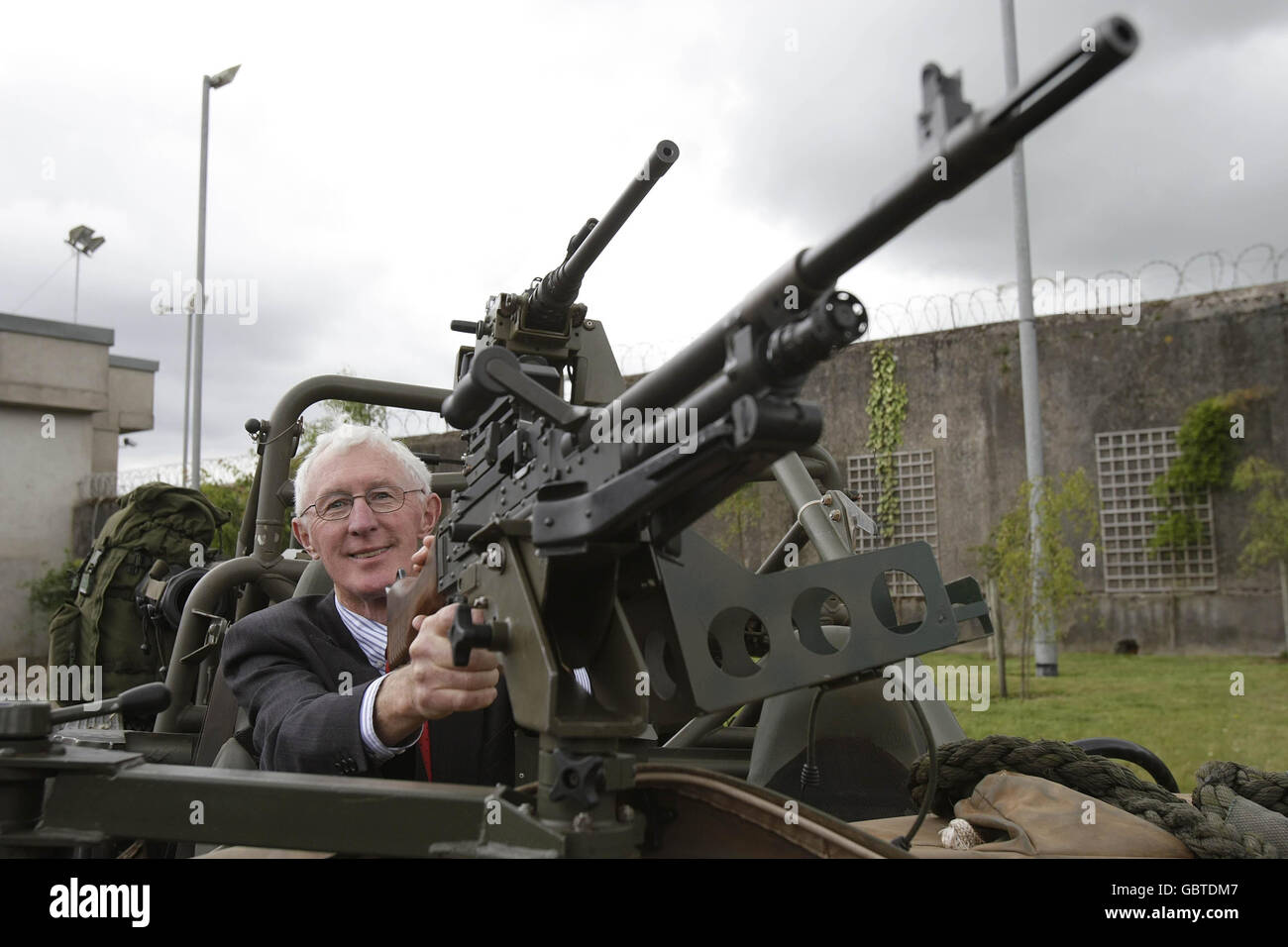 Irish army ranger wing hi-res stock photography and images - Alamy