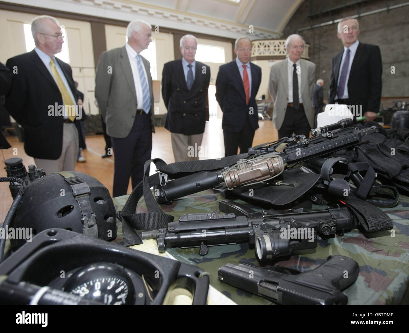 Irelands army ranger wing 40th anniversary hi-res stock photography and ...