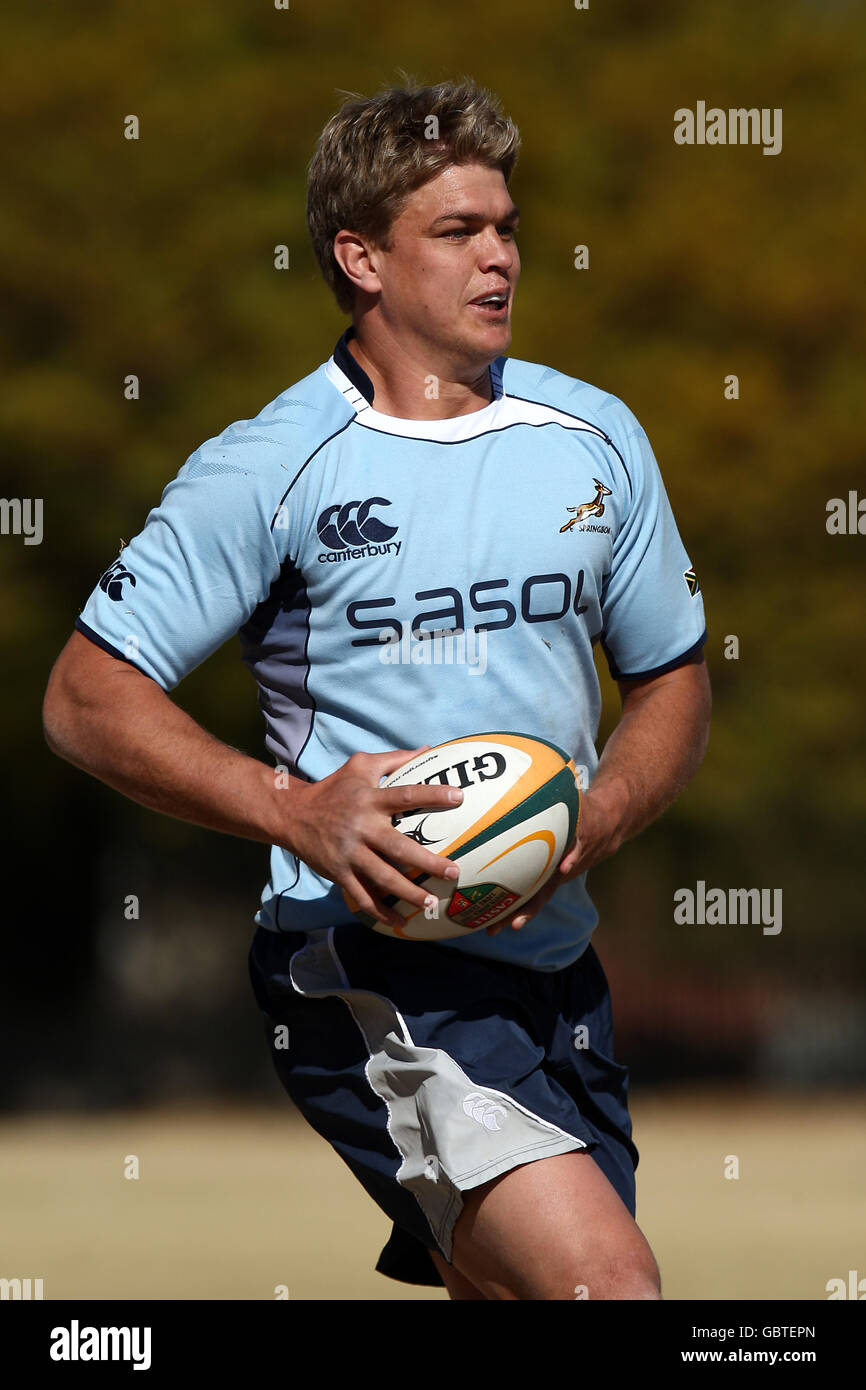 South Africa's Juan Smith during training at Fourways High School ...