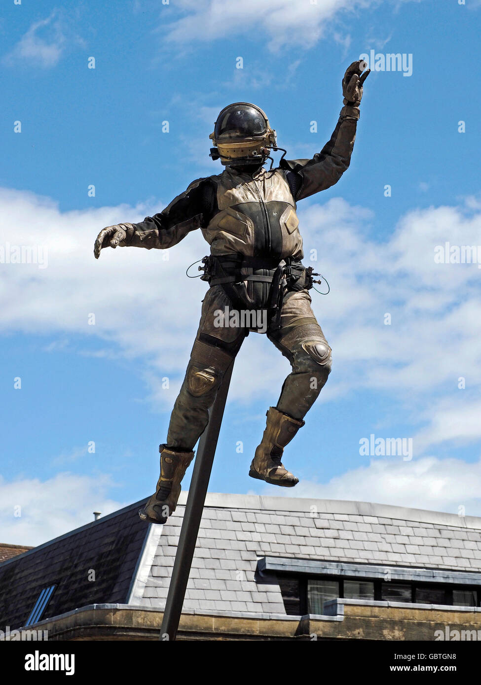 Urban Spaceman street performer at the Winchester Hat Fair, July 2016 ...