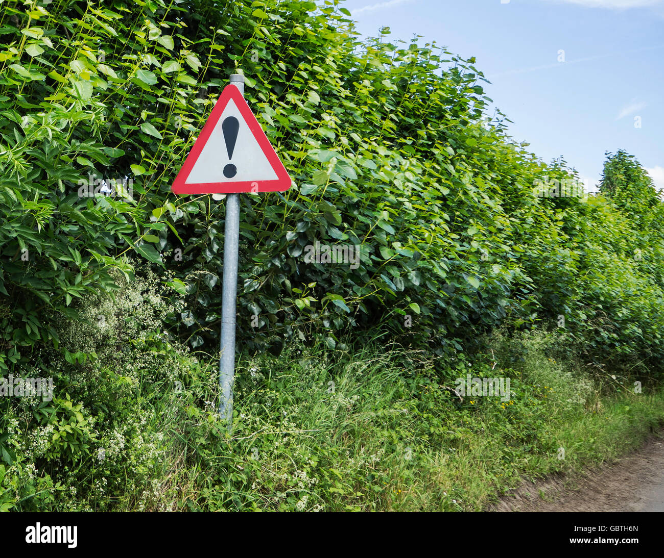 Hazard line road hi-res stock photography and images - Alamy