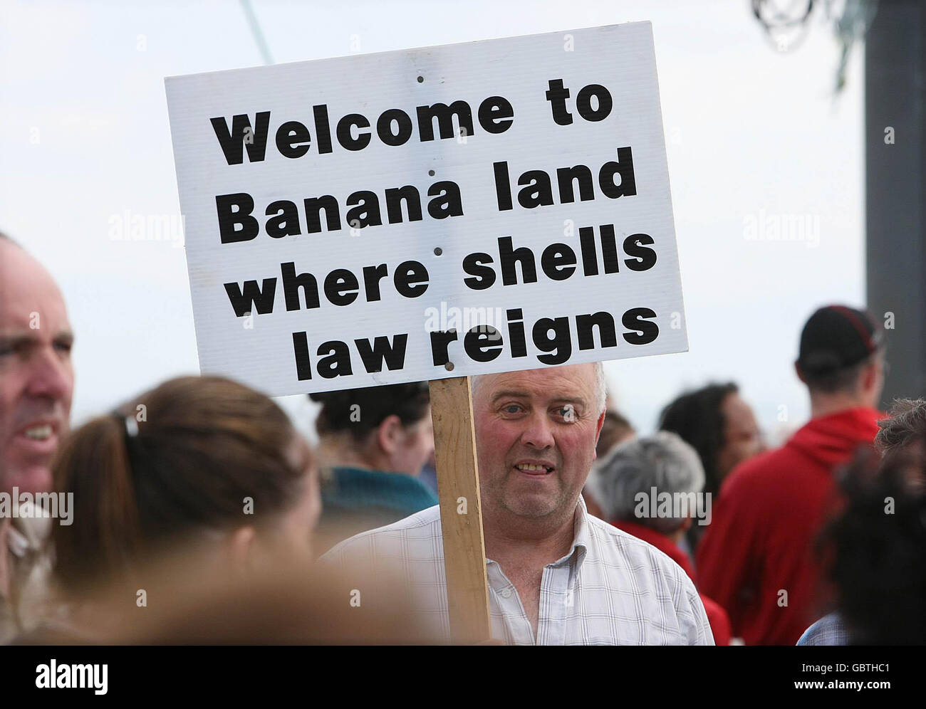 Jonathan shell hi-res stock photography and images - Alamy