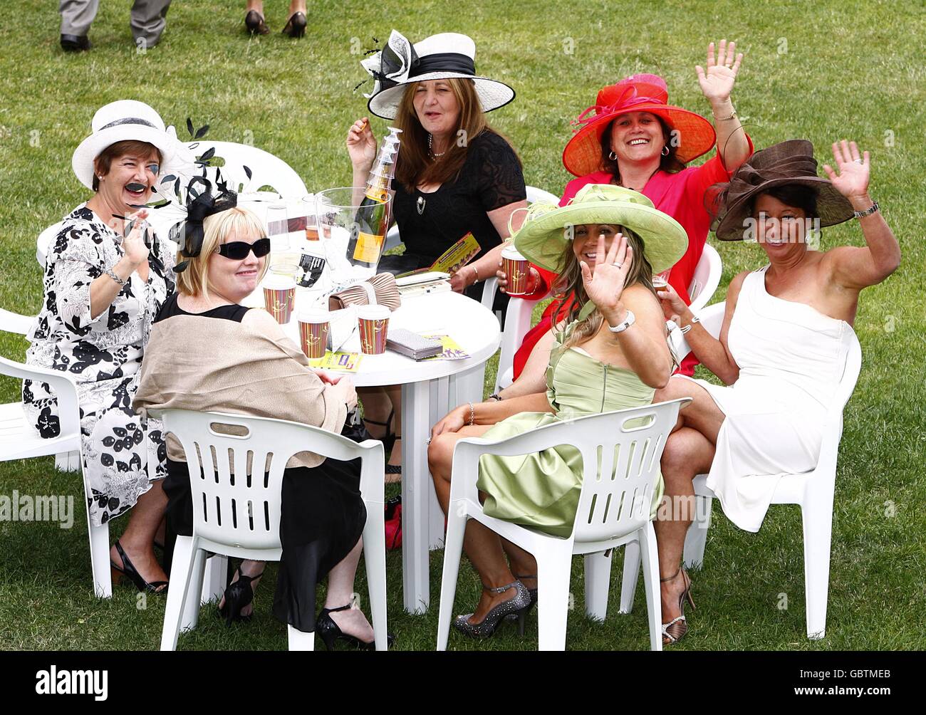 Racegoers enjoy themselves during ladies day at ascot racecourse hi-res ...