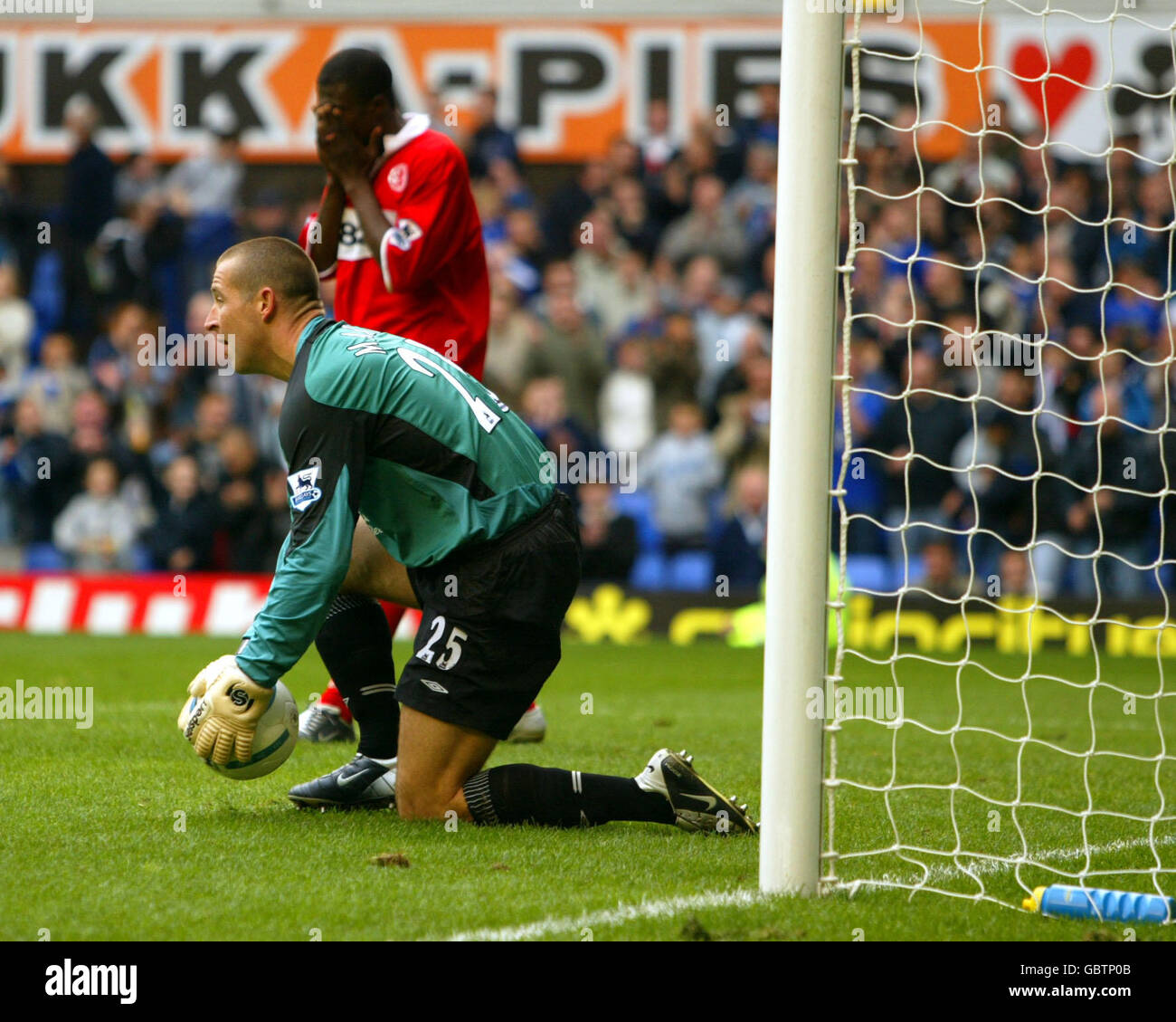 Everton goalkeeper Nigel Martyn saves from Middlesbrough's George ...