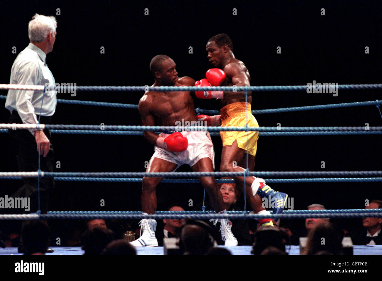 Nigel benn v chris eubank hi-res stock photography and images - Alamy