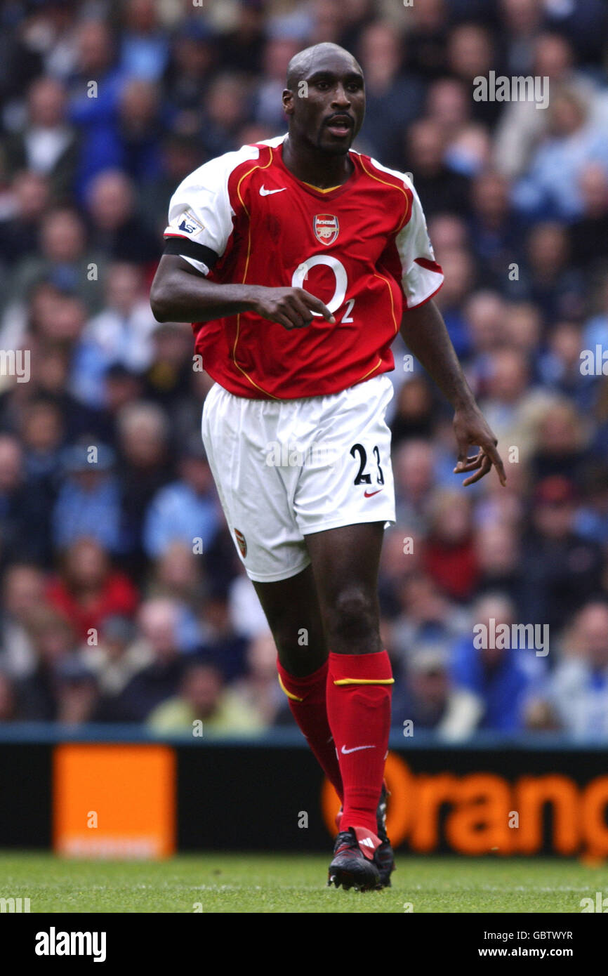 Soccer - FA Barclays Premiership - Manchester City v Arsenal. Sol ...