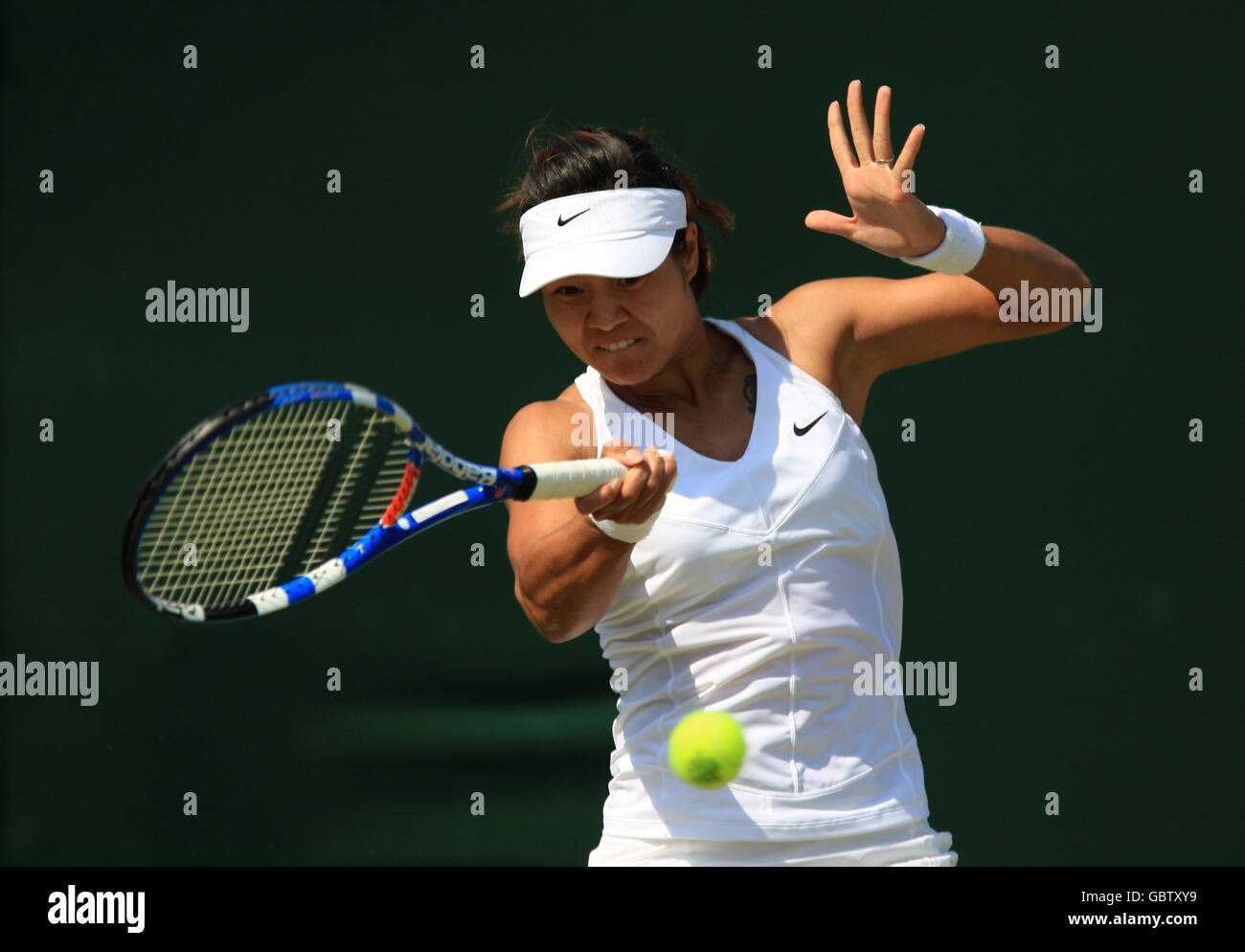 Tennis - 2009 Wimbledon Championships - Day Four - The All England Lawn ...