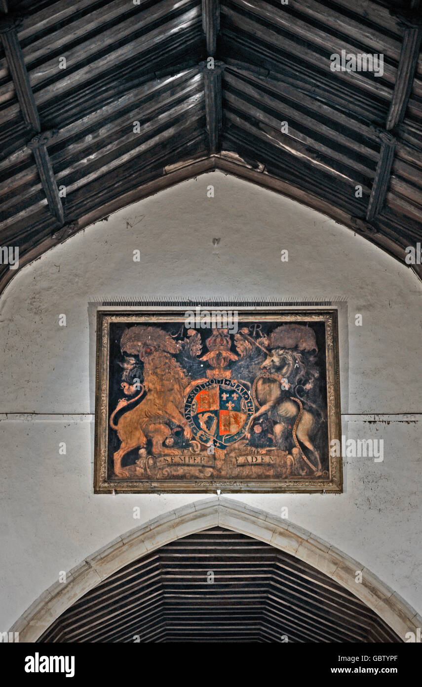 redenhall church interior Stock Photo - Alamy