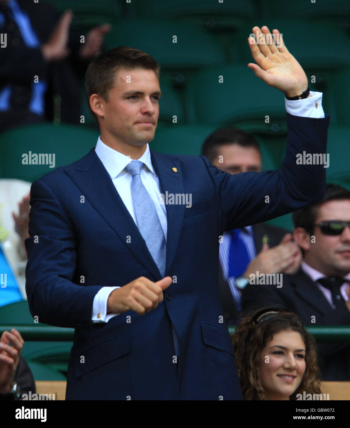 Olympic rower peter reed in the stands hi-res stock photography and ...