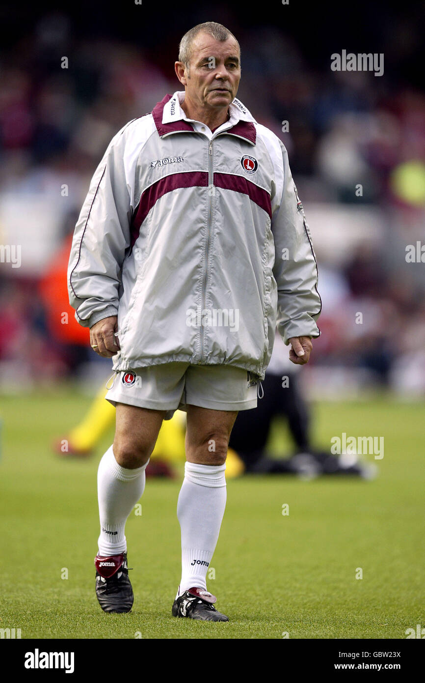 Charlton athletic assistant manager keith peacock hi-res stock ...