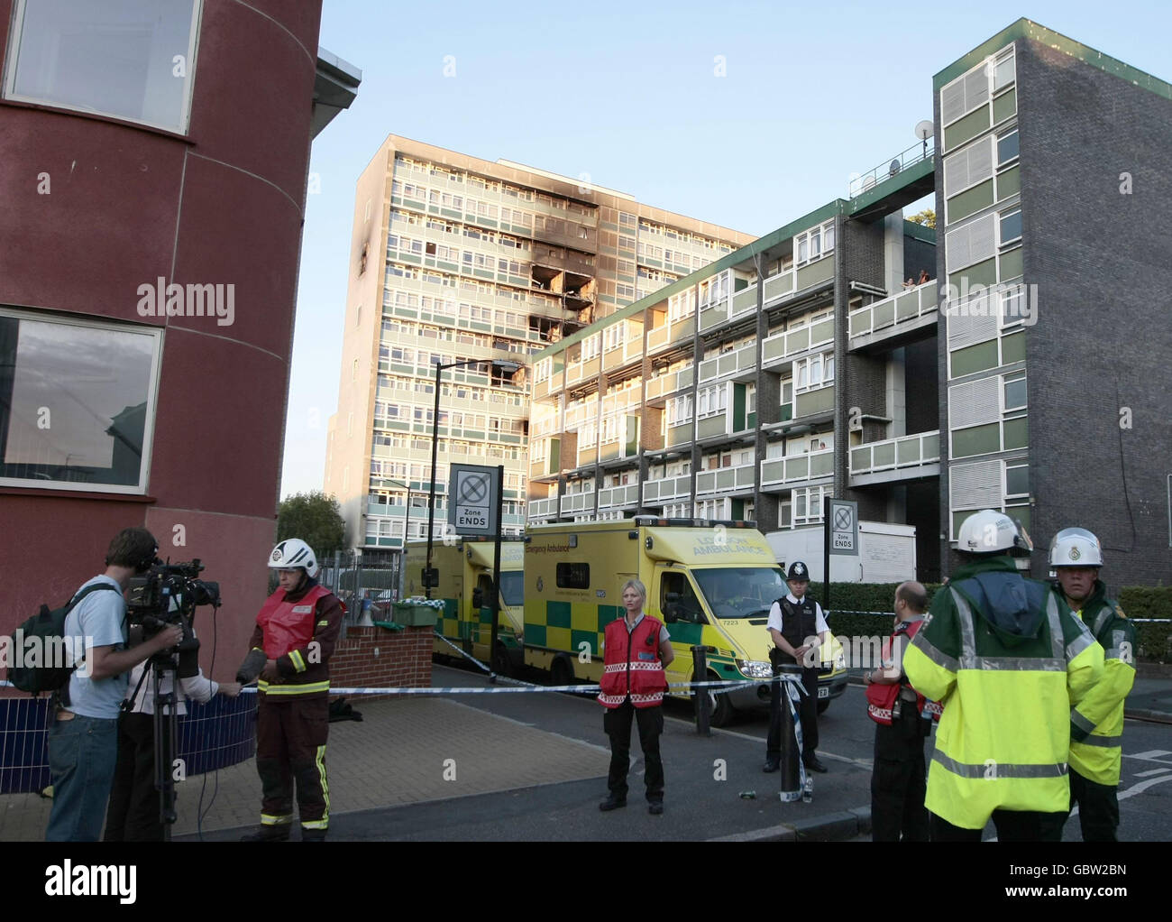 Tower block fire Stock Photo - Alamy