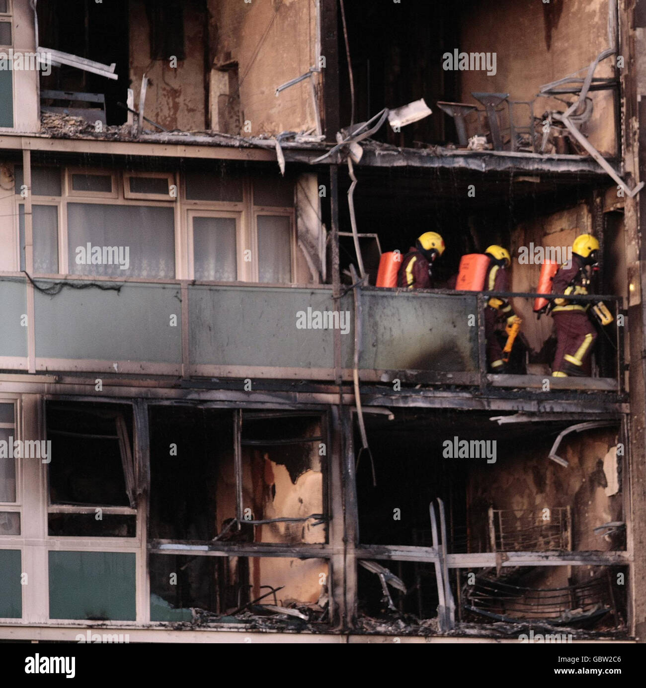 Emergency services attend tower block hi-res stock photography and ...