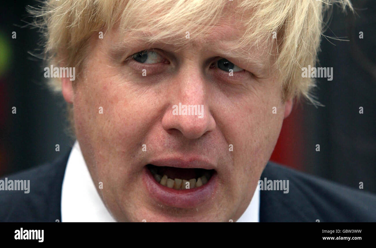 Tower block fire Stock Photo - Alamy