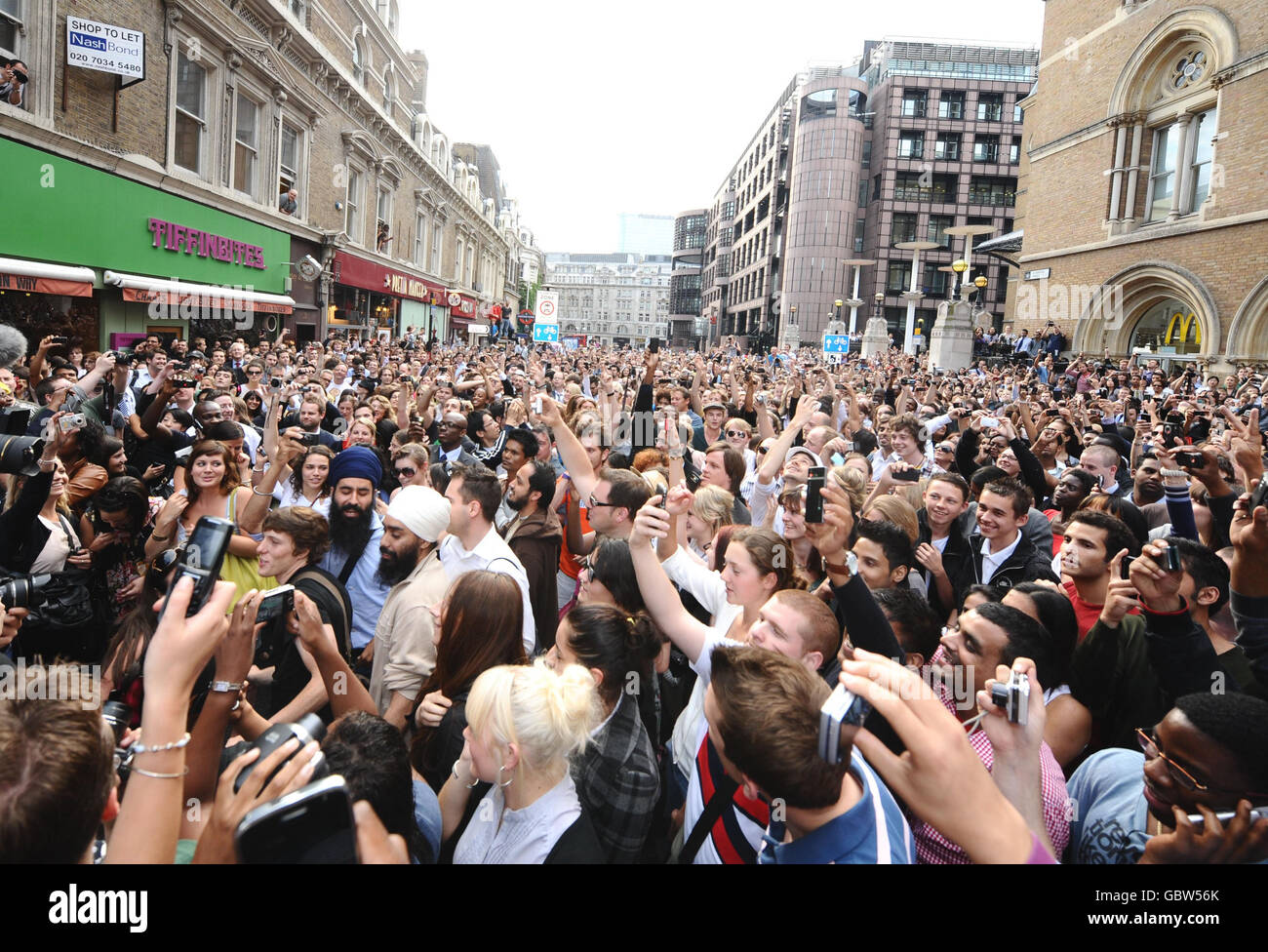 Michael Jackson Flash Mob - London Stock Photo - Alamy