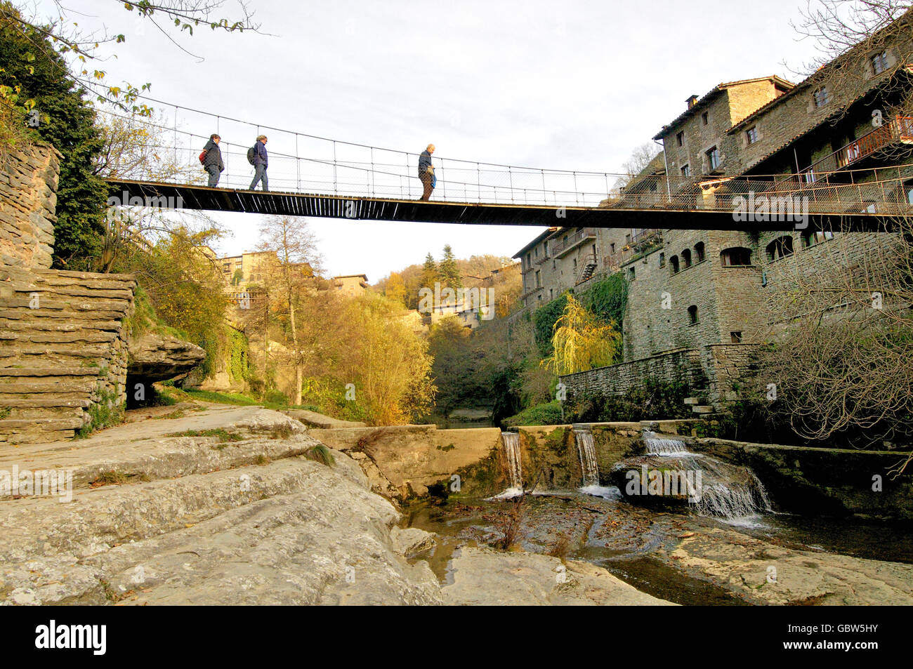 Suspension bridge barcelona hi-res stock photography and images - Alamy