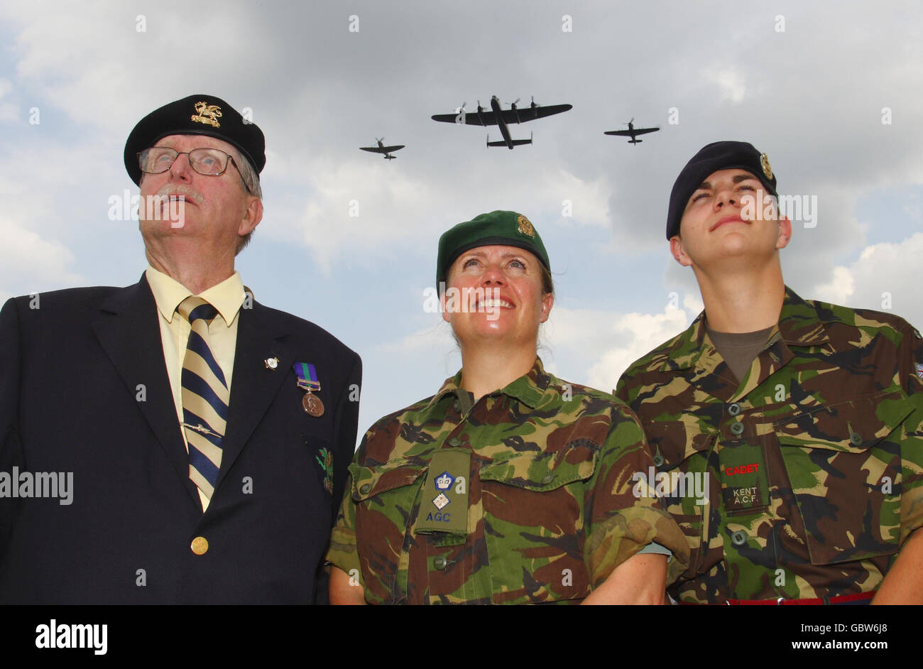 From left right army col hi-res stock photography and images - Alamy