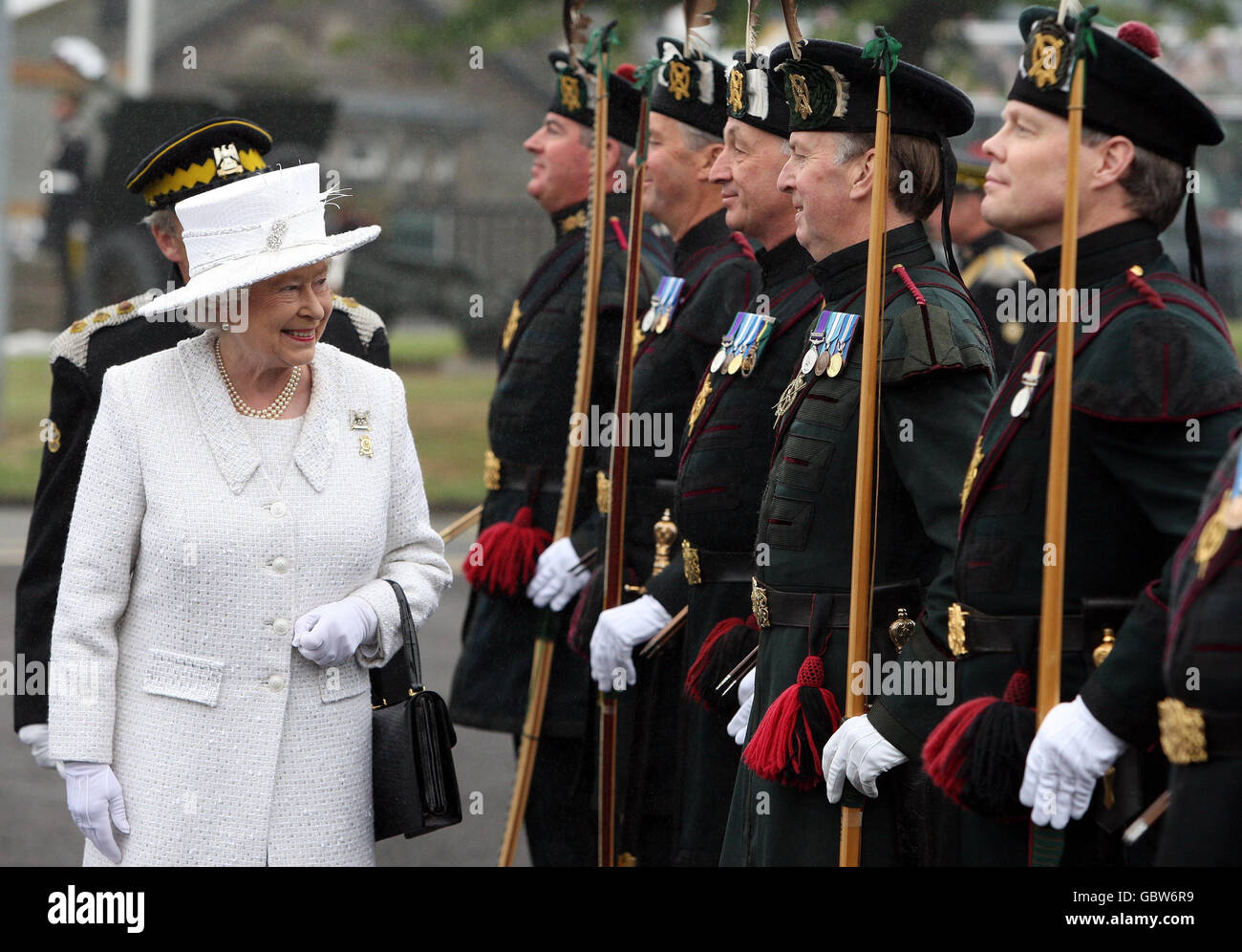 Inspects scots guards hi-res stock photography and images - Alamy