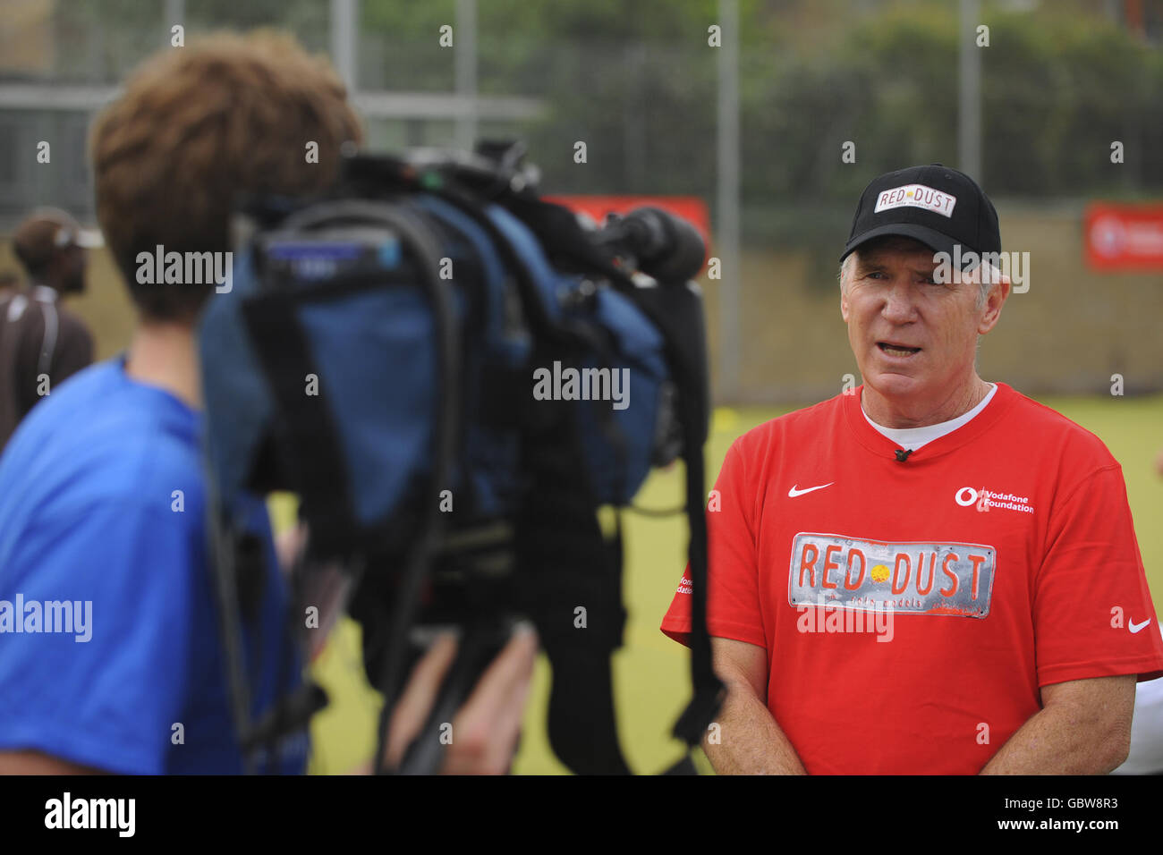 Cricket - Red Dust Role Models Cricket Clinic - Lilian Baylis ...