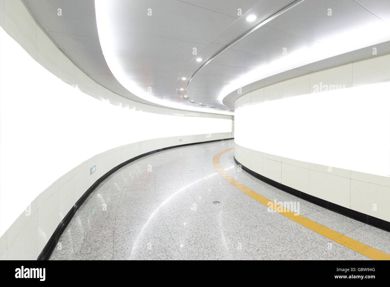 Empty underpass corridor underground hi-res stock photography and ...