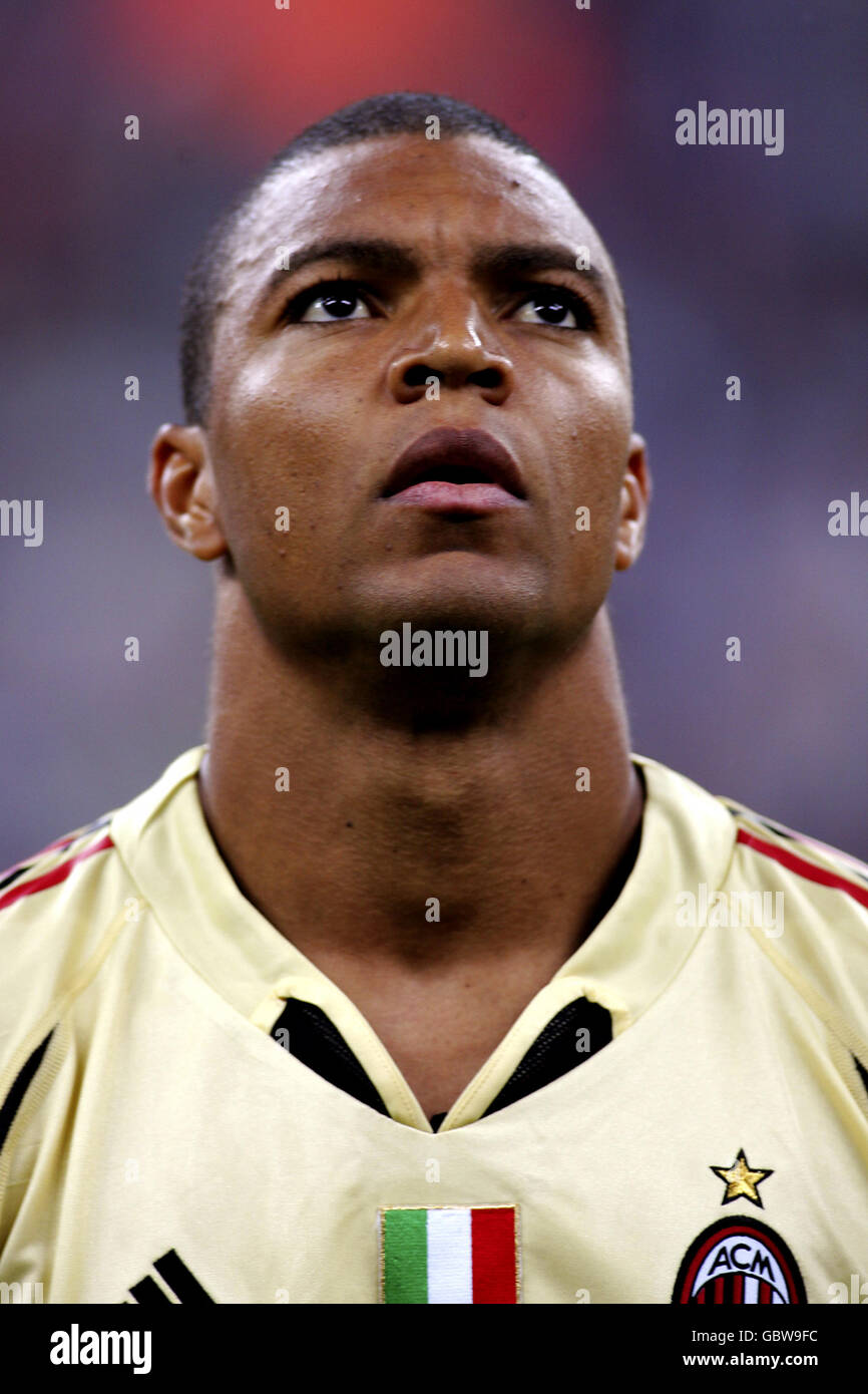 Soccer - UEFA Champions League - Group F - AC Milan v Celtic. AC Milan ...