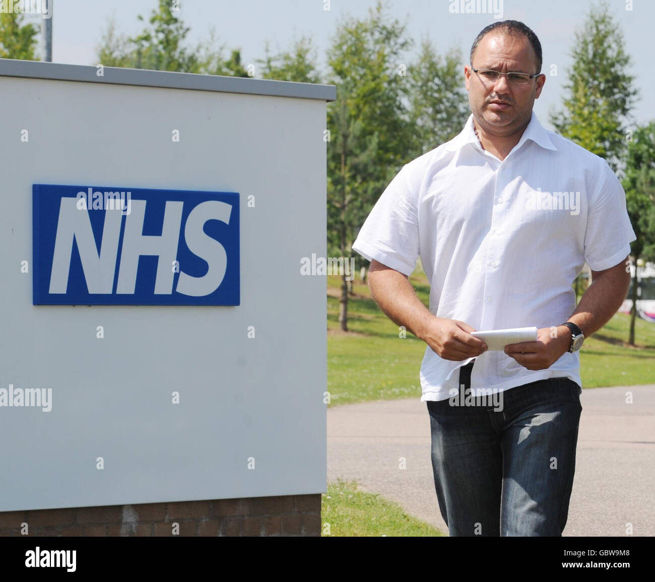 Michael Biggs, son of train robber Ronnie Biggs, addresses the media ...