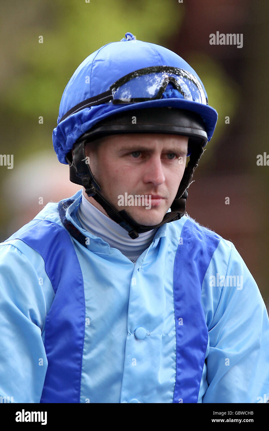 Hamilton park racecourse horse hi-res stock photography and images - Alamy