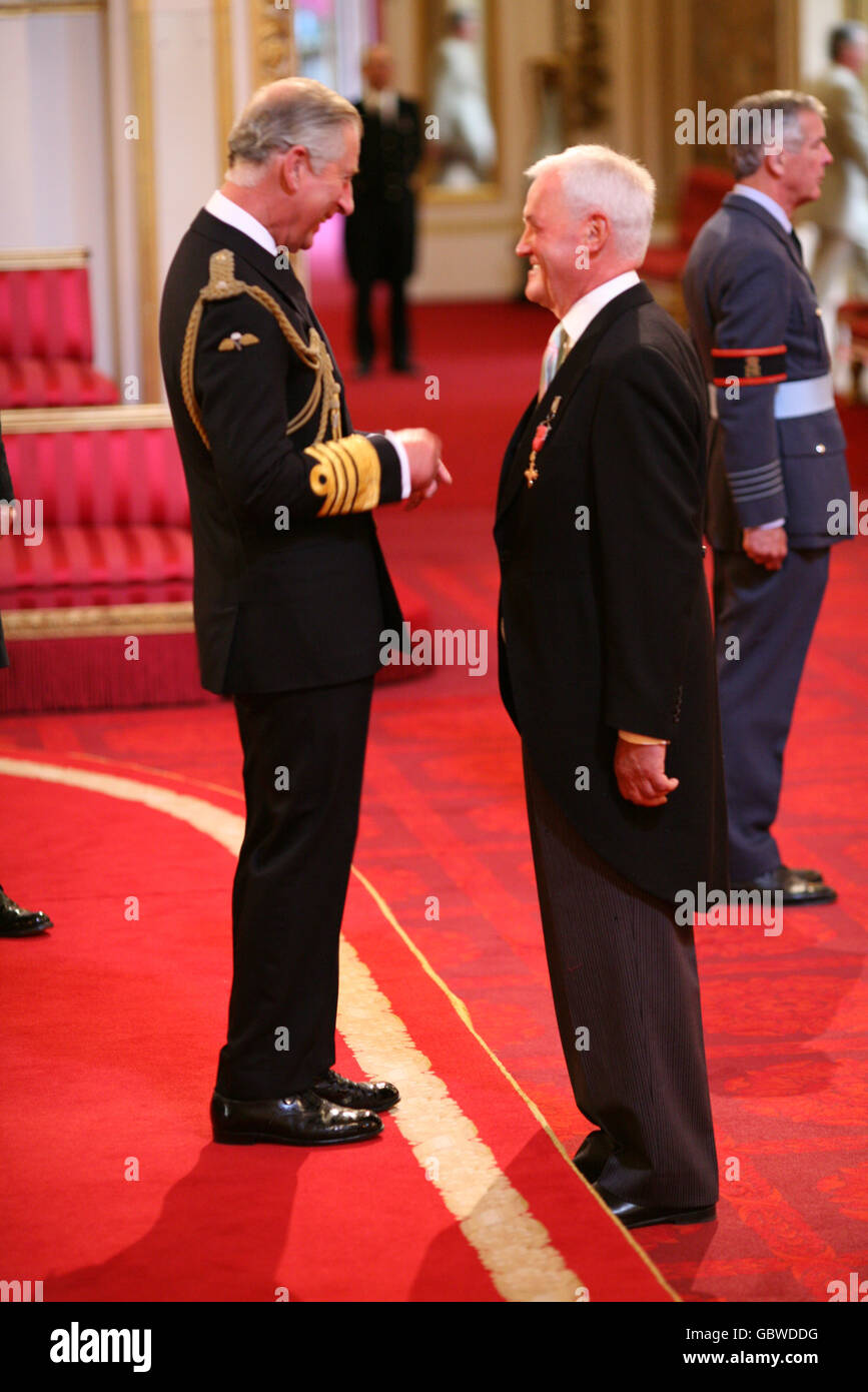 Mr. David Summers from Cranbrook is made an OBE by the Prince of Wales ...