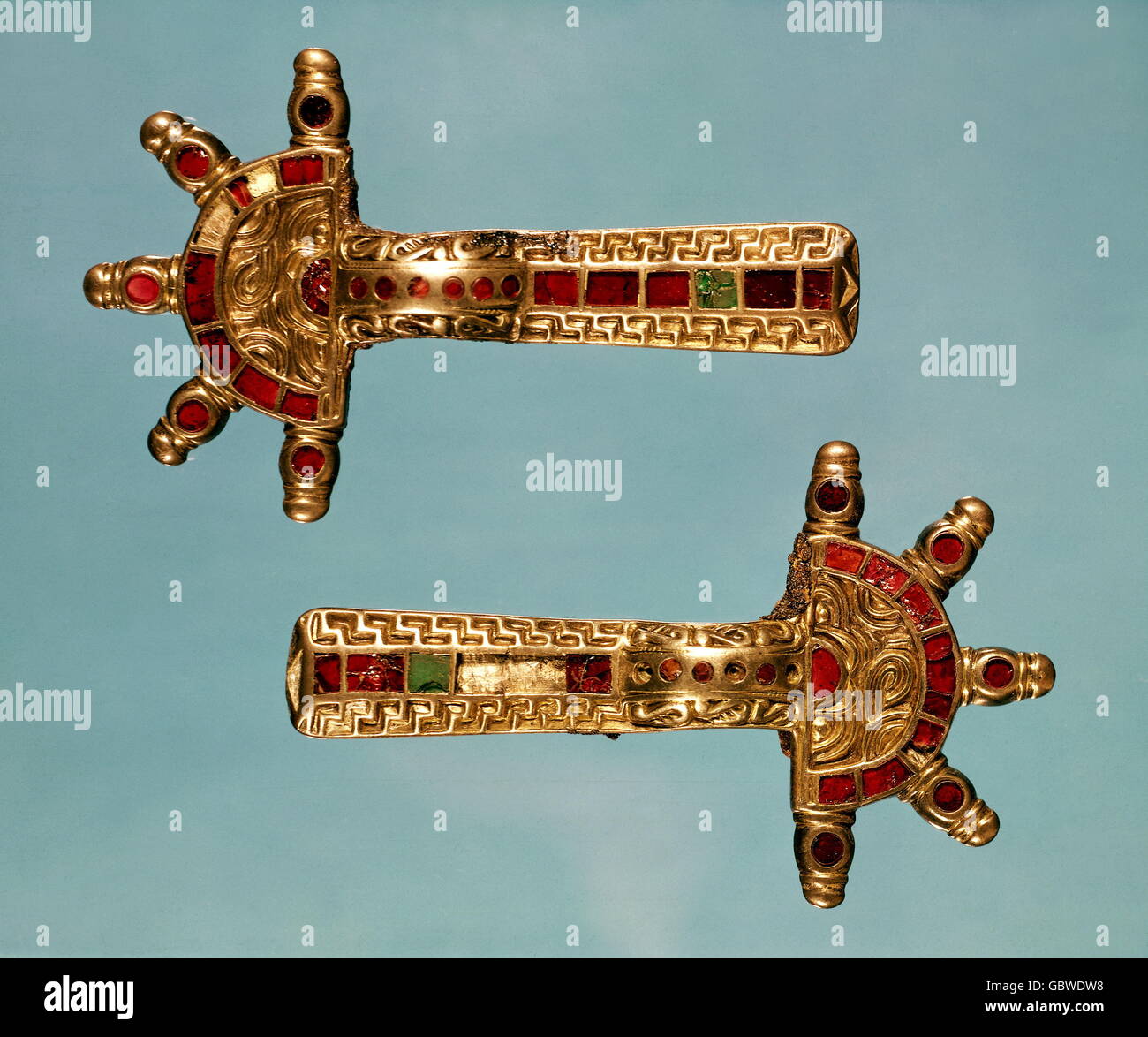 jewellery, Middle Ages, Frankish fibulas, silver, gilded, Voncevreux ...