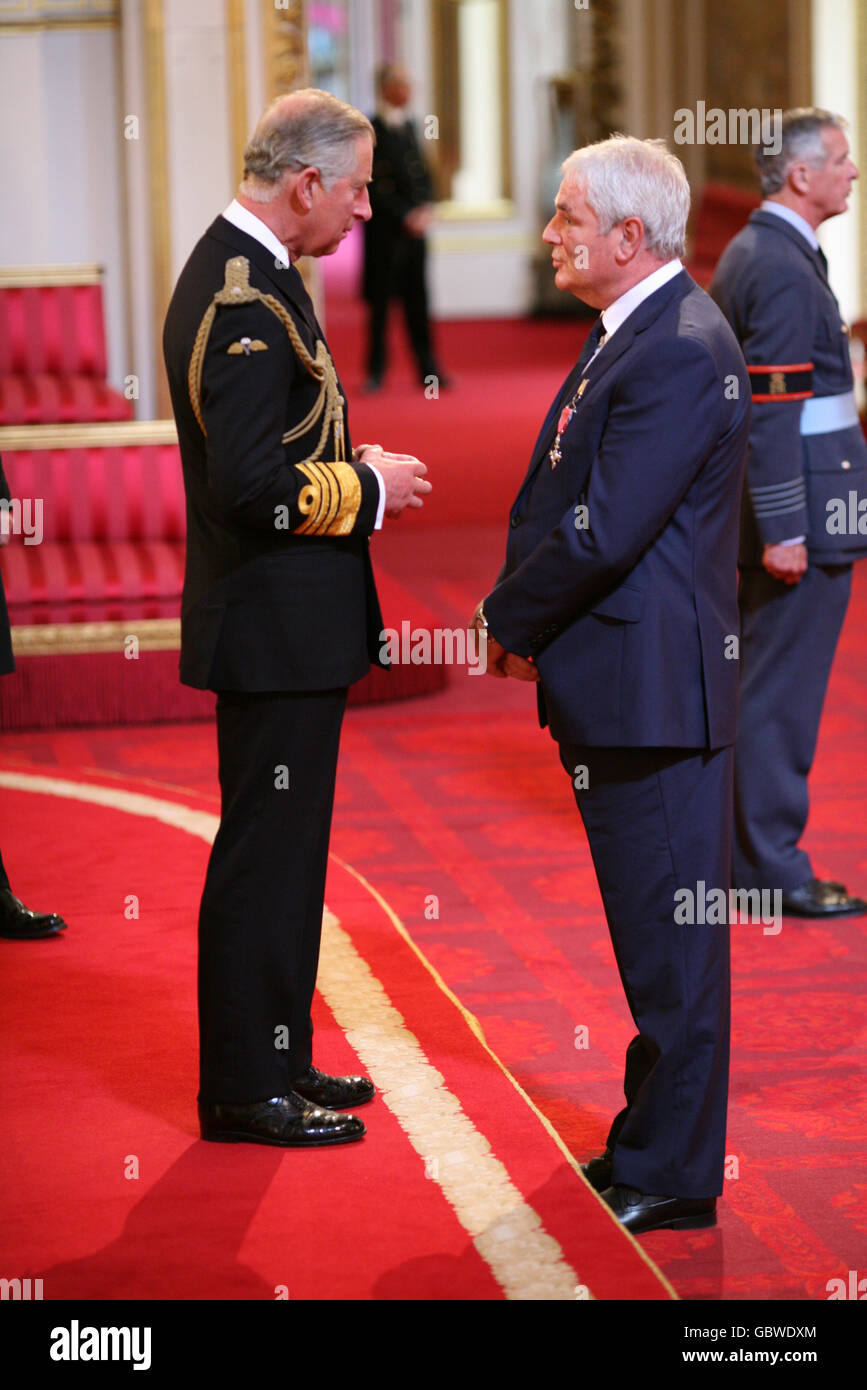 Mr. Terry Edwards from Orpington is made an MBE by the Prince of Wales ...