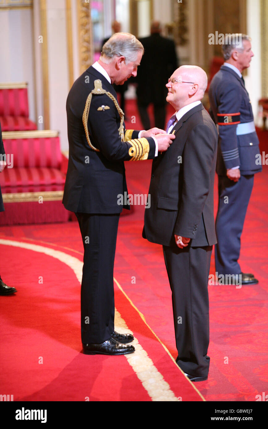 Receiving order british empire obe medal prince wales hi-res stock ...