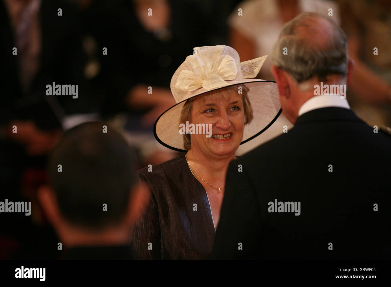 Mrs geraldine singleton blackpool made mbe prince wales buckingham ...