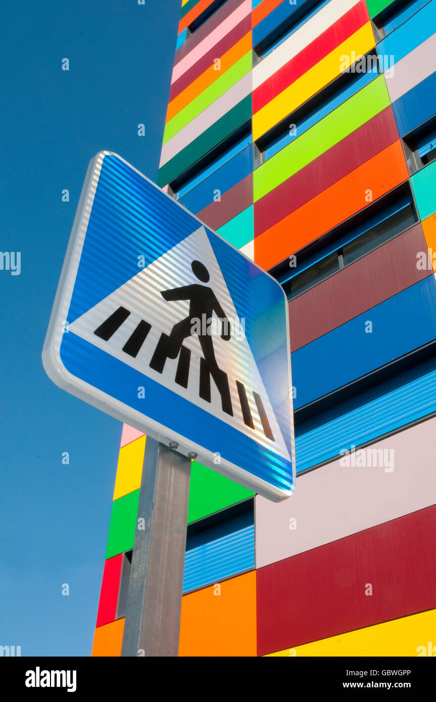 Pedestrian crossing signal hi-res stock photography and images - Alamy