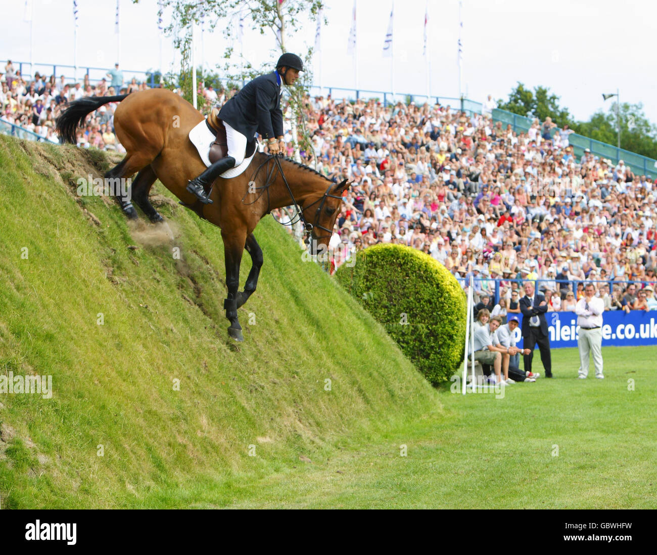 William Funnell descends The Bank aboard Mondriaan during a clear round ...