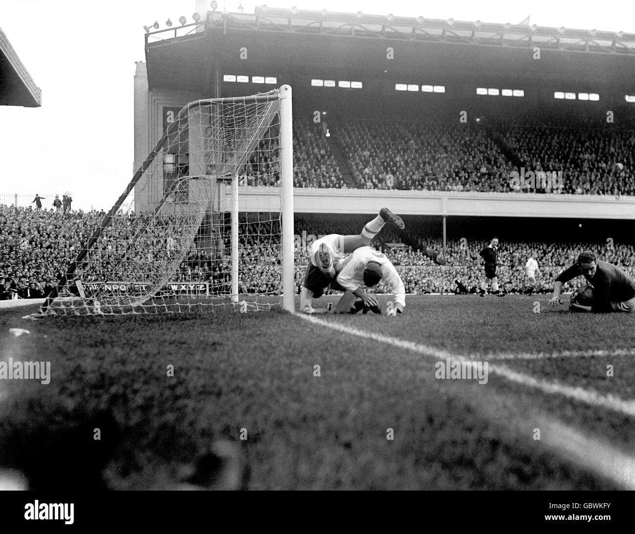 Mel charles football hi-res stock photography and images - Alamy