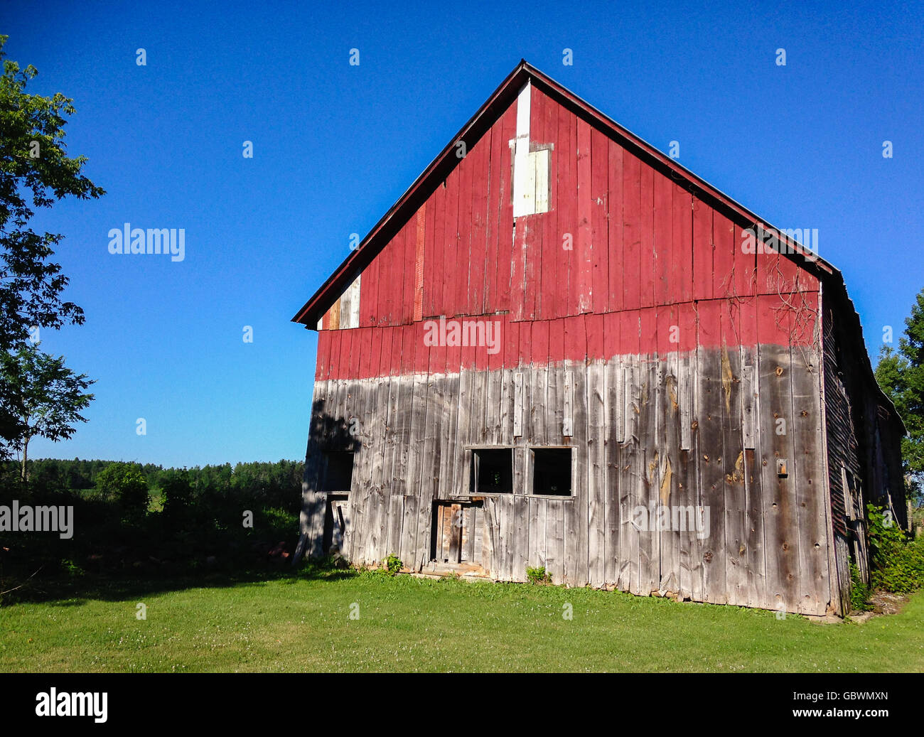 Destroyed Barn High Resolution Stock Photography and Images - Alamy