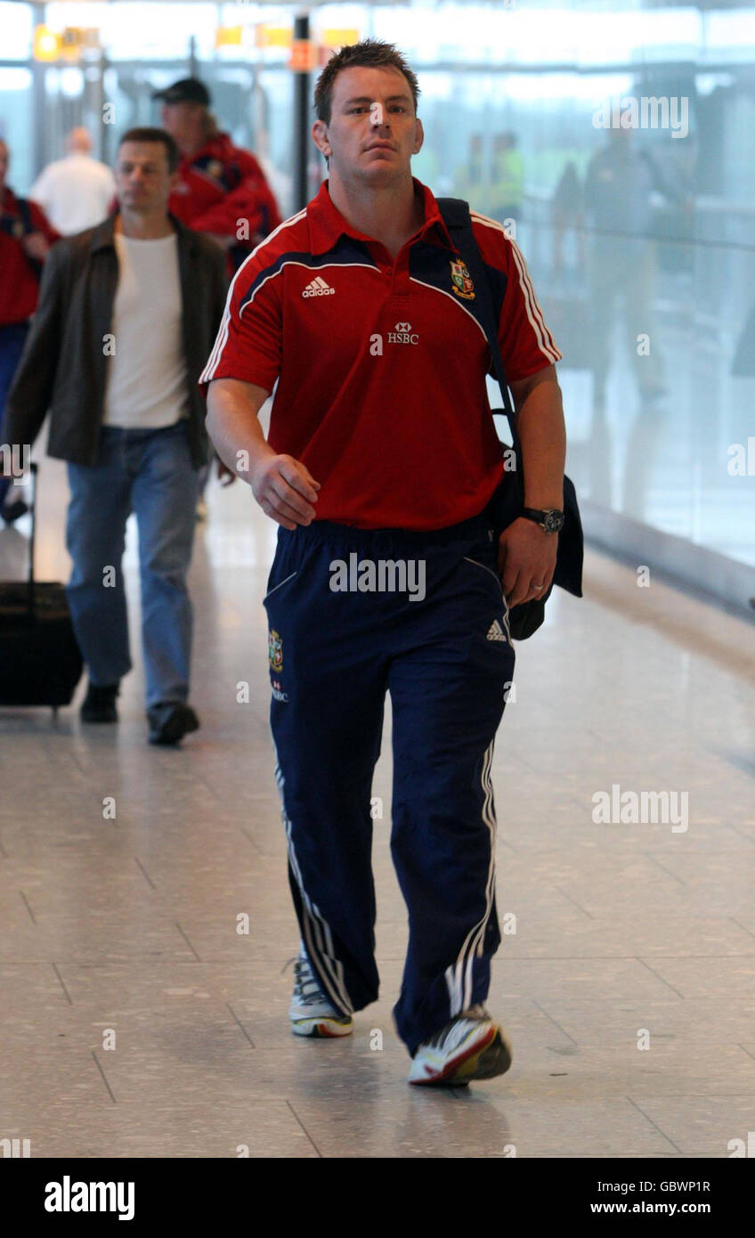 Rugby Union - British and Irish Lions Return - Heathrow Stock Photo - Alamy