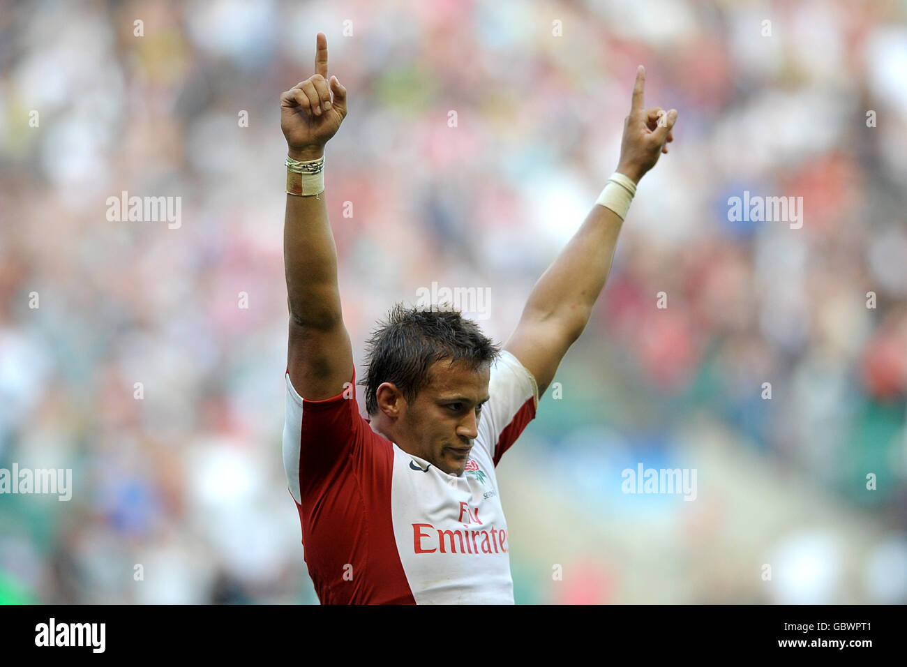 England's Chris Cracknell celebrats his sides win against New Zealand ...